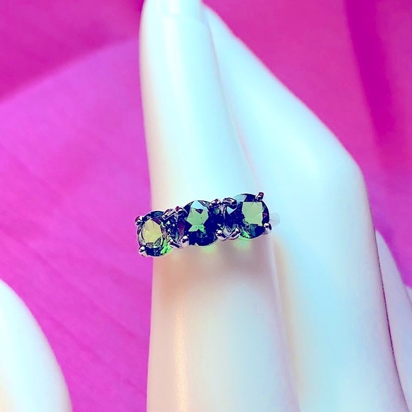 JTV | Jewelry | Round Green Apatite | Poshmark